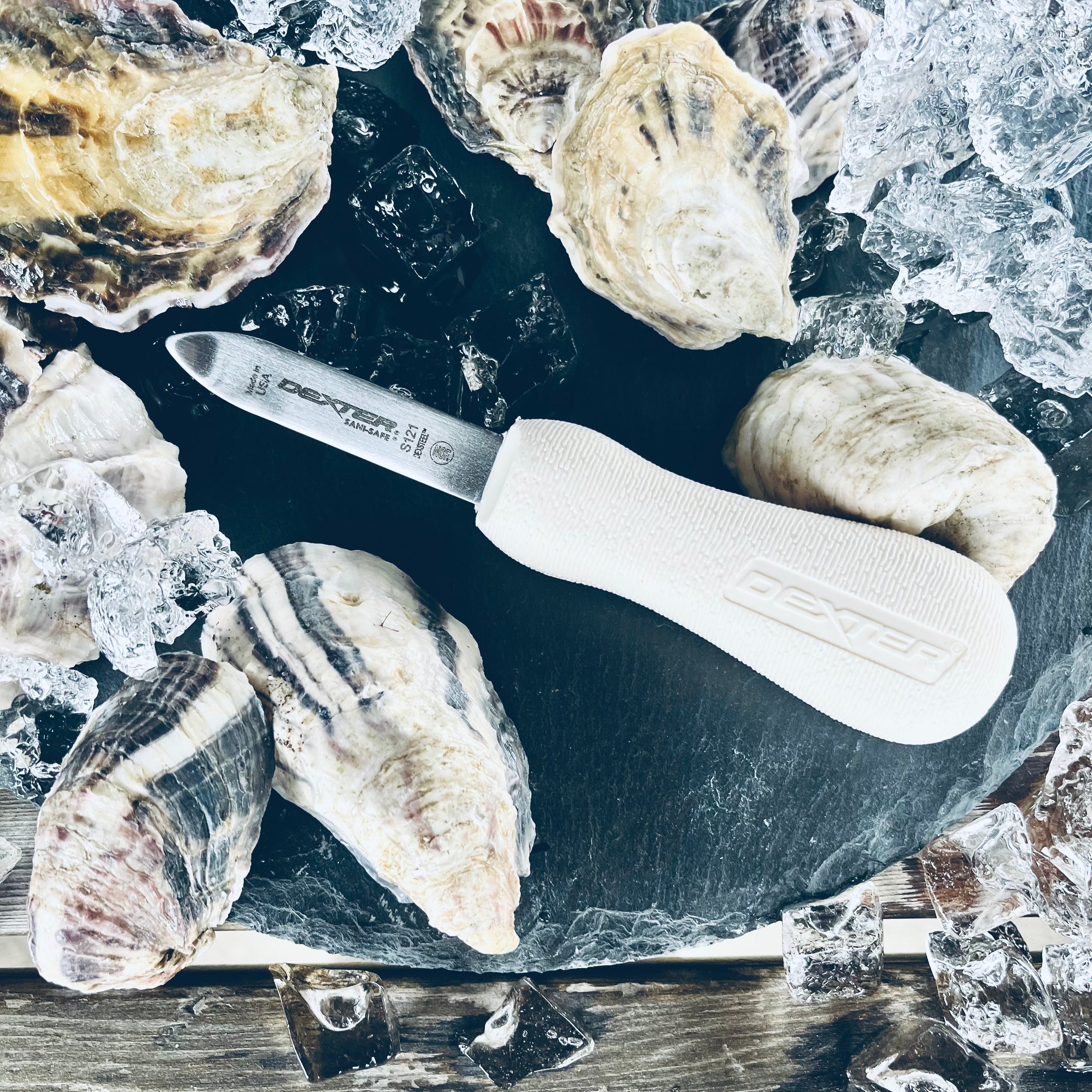 Shucking Knife | WESTCOTT BAY SHELLFISH CO.